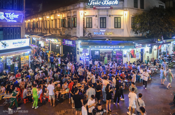 활기 되찾는 호찌민 보행자 거리, 하노이 호환끼엠 국제사거리